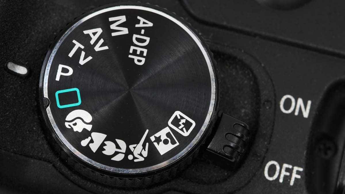 22 Main Parts Of A Camera & How They Work